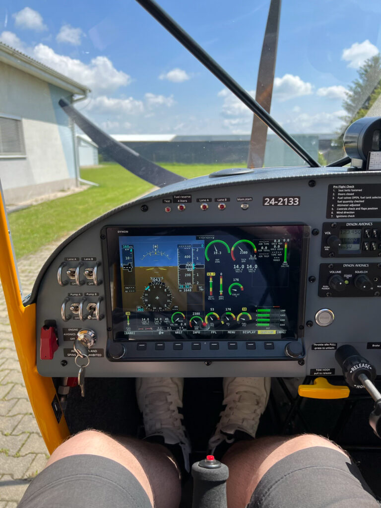 Eurofox 915iS tow aircraft